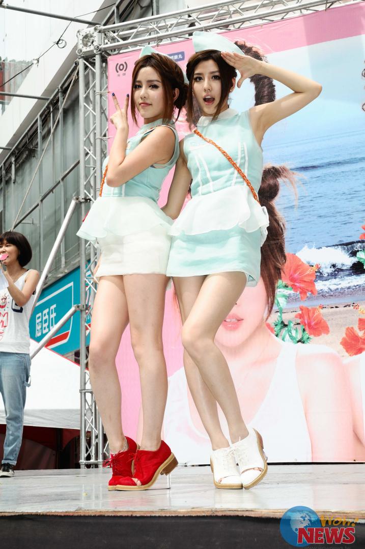 Wow!NEWS新聞網 - By2 【2020愛你愛妳】寫真+EP 姊妹互相PK人氣